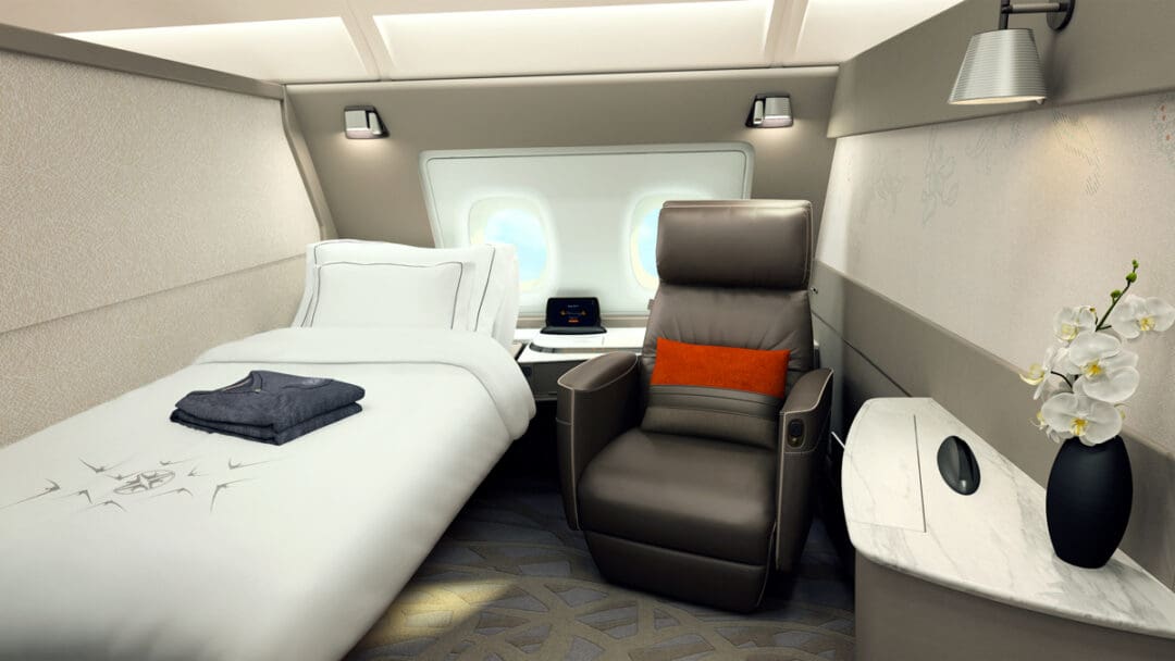 EMIRATES: Talk of First Class private suites with en suite bathrooms ...